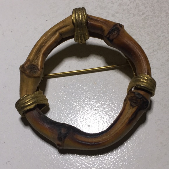 Jewelry | Antique Vintage Wooden Gold Metal Round Pin | Poshmark